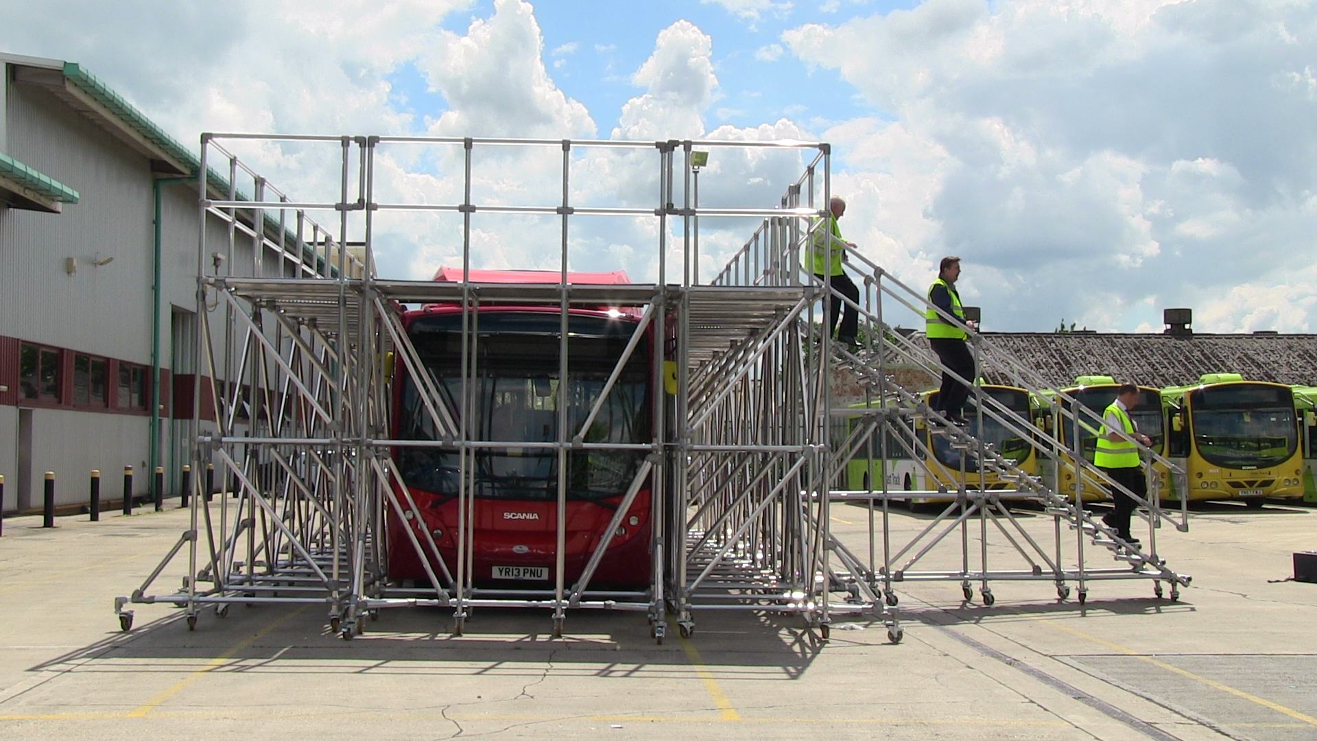 Safety Railing and Modular Guardrail made from Slip-on Railing Fittings ...